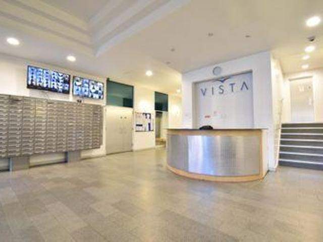 2 Bedrooms Flat for rent in The Vista Building, 30 Calderwood Street, Woolwich, London SE18