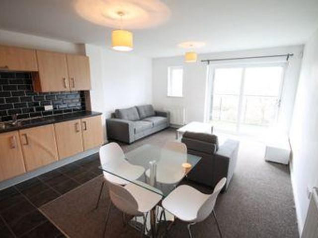 2 Bedrooms Flat for rent in The Waterfront, Openshaw, Manchester M11