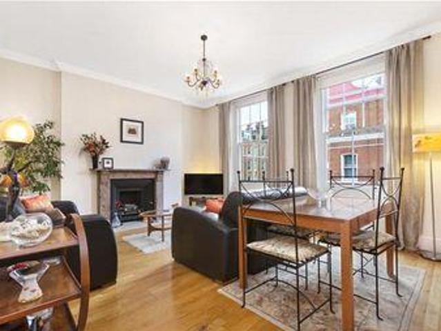 2 Bedrooms Flat for rent in Theobalds Road, London WC1X