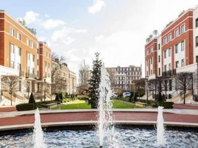 2 Bedrooms Flat for rent in Thornwood Gardens, London W8