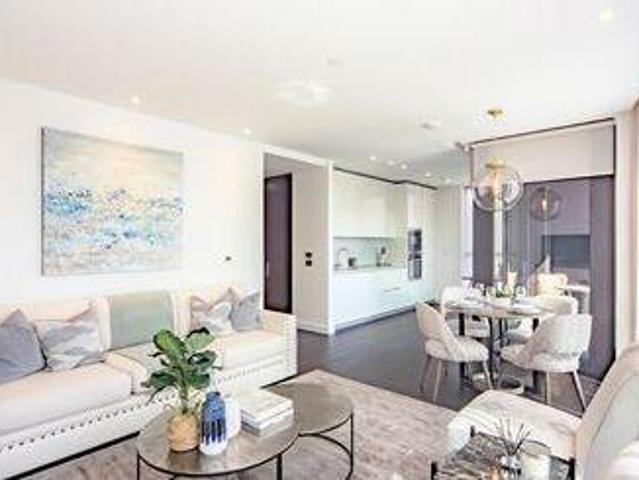 2 Bedrooms Flat for rent in Thornes House, 4 Charles Clowes Walk, Battersea SW11