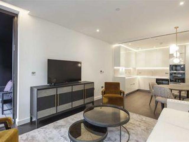 2 Bedrooms Flat for rent in Thornes House, London SW11