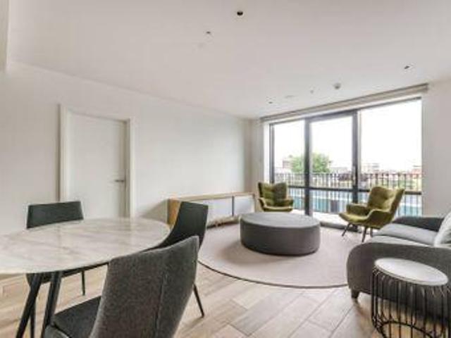 2 Bedrooms Flat for rent in Three Colts Lane, Bethnal Green E2