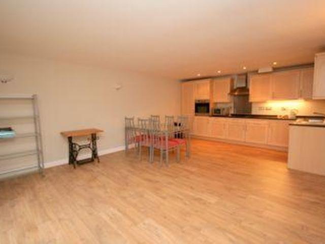 2 Bedrooms Flat for rent in Three Oak Lane, London SE1