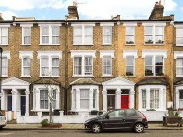 2 Bedrooms Flat for rent in Tradescant Road, London SW8