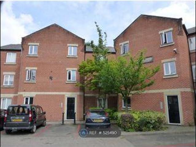 2 Bedrooms Flat for rent in Trinity Court, Salford M3
