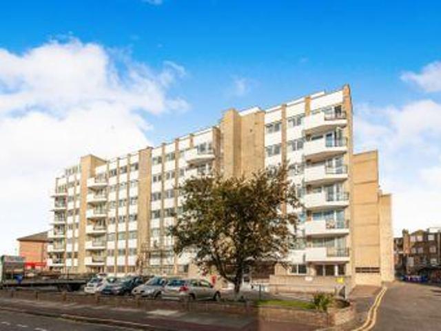 2 Bedrooms Flat for rent in Trinity Place, Eastbourne BN21