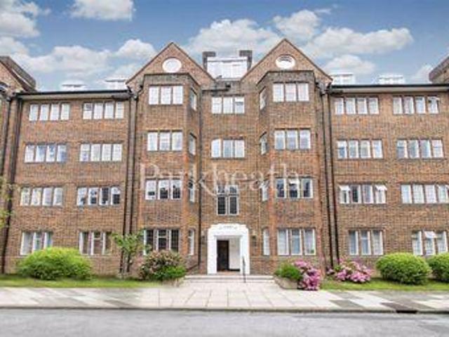 2 Bedrooms Flat for rent in Tudor Close, Belsize Park, London NW3