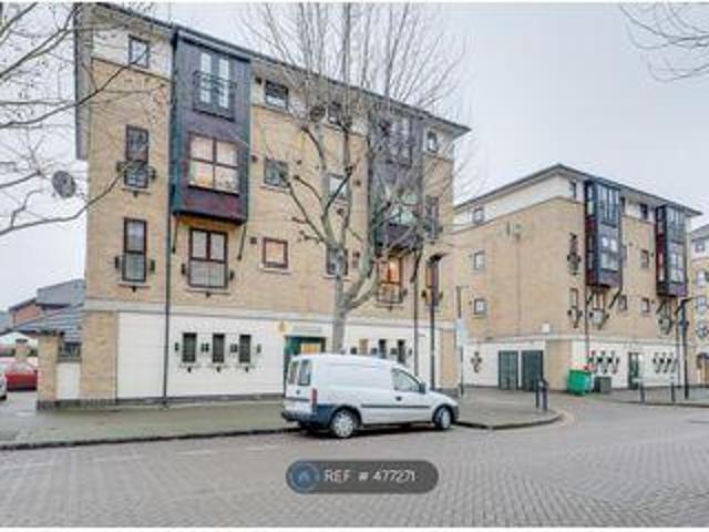 2 Bedrooms Flat for rent in Tudor House, London E16