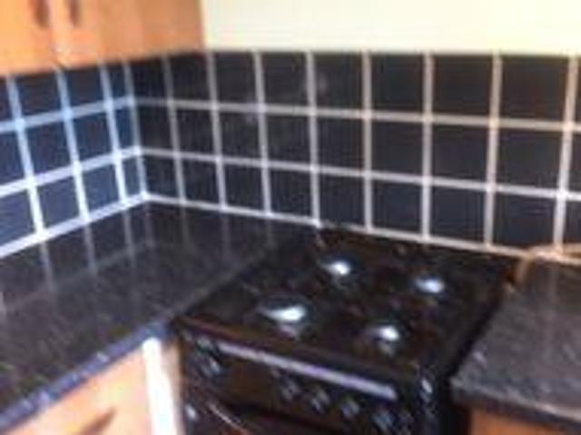 2 Bedrooms Flat for rent in Turnham Way, London SE6