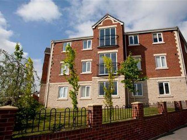 2 Bedrooms Flat for rent in Twivey Court, Castleford WF10
