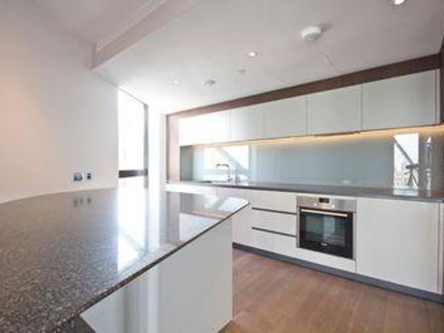 2 Bedrooms Flat for rent in Two Riverlight Quay, Nine Elms, London SW11