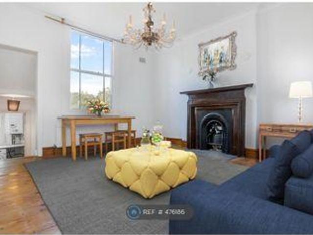 2 Bedrooms Flat for rent in Tyrwhitt Road, London SE4