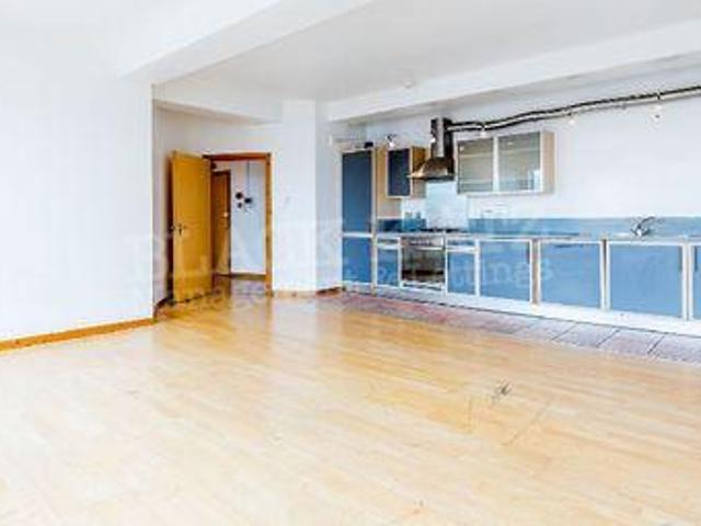 2 Bedrooms Flat for rent in Tyssen Street, London E8