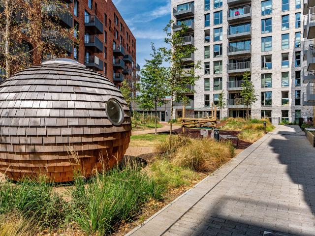 2 Bedrooms Flat for Rent in Uncle Deptford | Foxtons