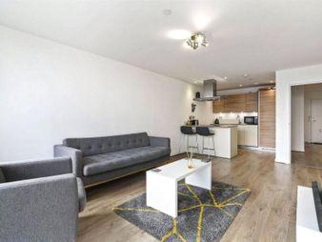 2 Bedrooms Flat for rent in Unex Tower, 7 Station Street, London E15