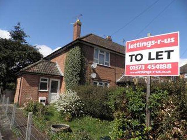 2 Bedrooms Flat for rent in Uphills, Bruton, Somerset BA10