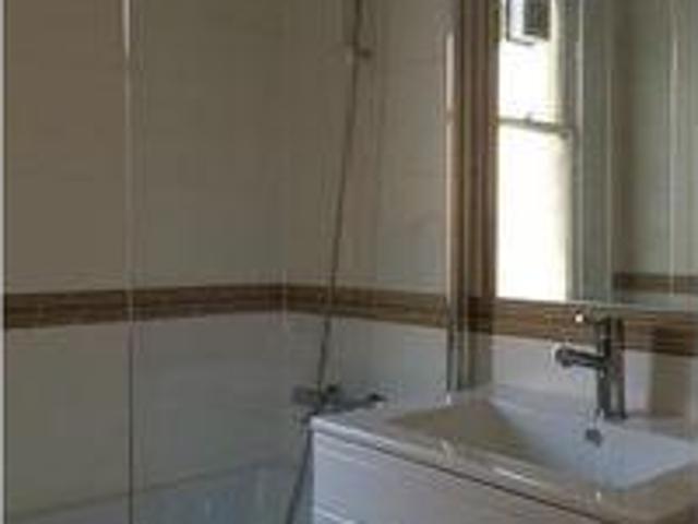 2 Bedrooms Flat for rent in Upper Floor, London SW6