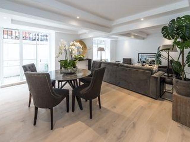 2 Bedrooms Flat for rent in Upper Montagu Street, London W1H