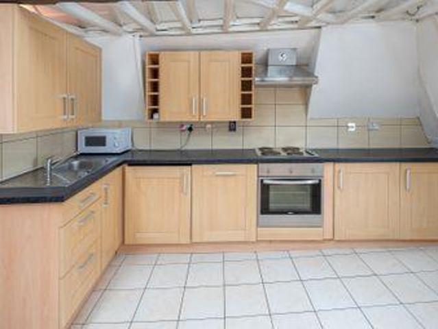 2 Bedrooms Flat for rent in Upper Street, Islington N1