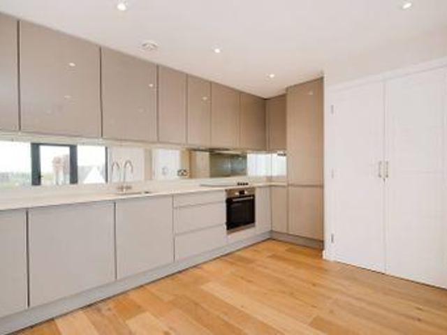 2 Bedrooms Flat for rent in Uxbridge Road, Ealing Common W5