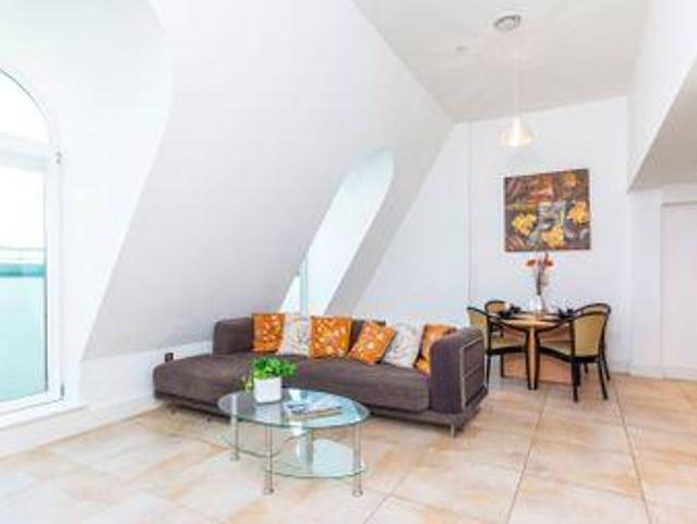 2 Bedrooms Flat for rent in Uxbridge Road, Ealing W5