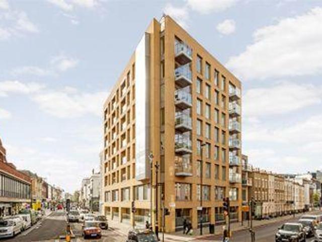 2 Bedrooms Flat for rent in Vauxhall Bridge Road, London SW1V