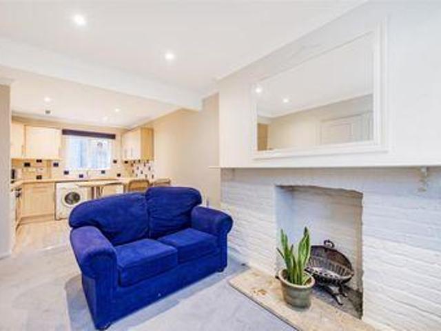 2 Bedrooms Flat for rent in Vauxhall Grove, London SW8