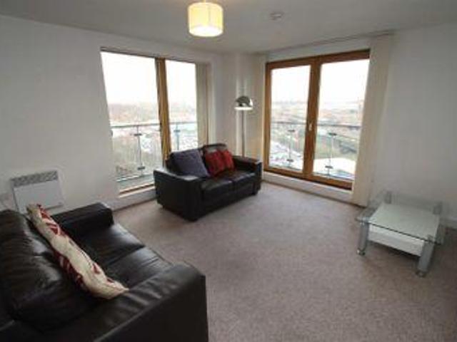2 Bedrooms Flat for rent in Vallea Court, Green Quarter, Manchester M4