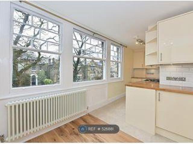 2 Bedrooms Flat for rent in Vanbrugh Hill, London SE3