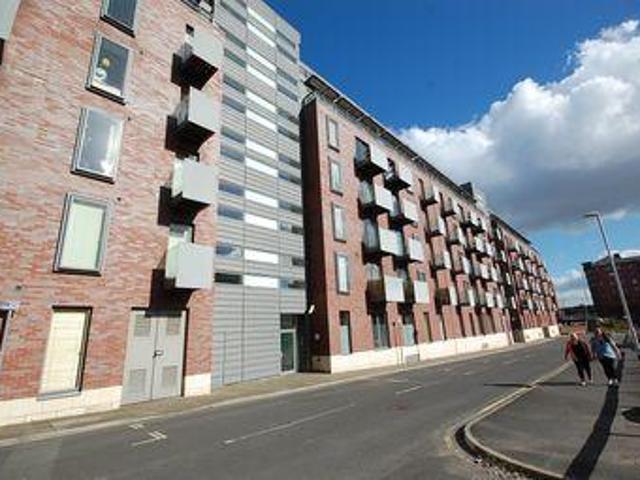 2 Bedrooms Flat for rent in Vantage Quay, Brewer Street, Manchester M1