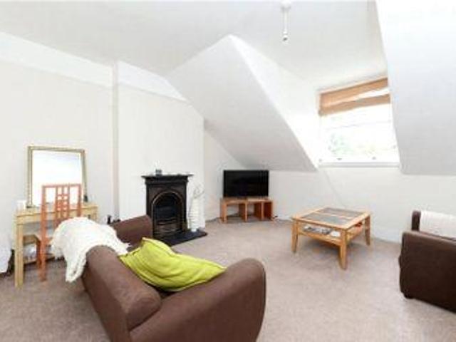 2 Bedrooms Flat for rent in Veronica Road, London SW17