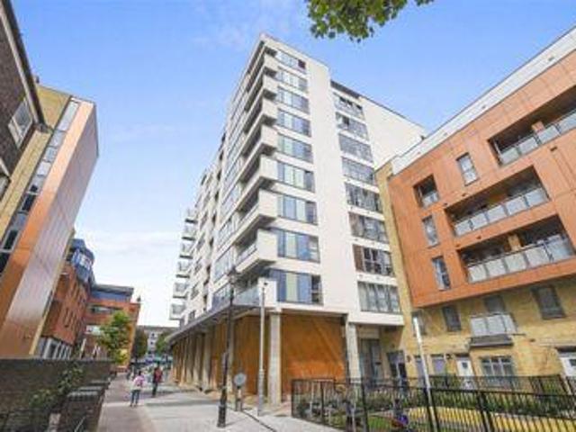 2 Bedrooms Flat for rent in Vernon Road, Bow E3