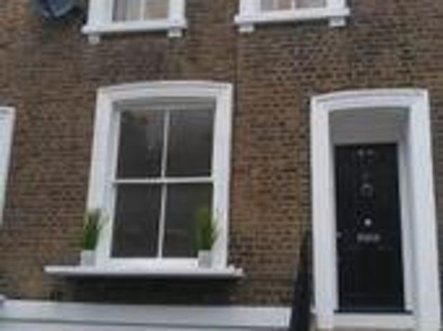 2 Bedrooms Flat for rent in Vernon Street, Kensington W14