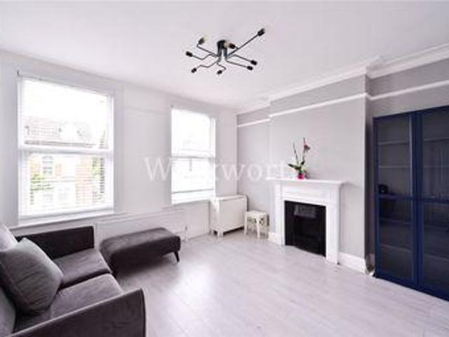 2 Bedrooms Flat for rent in Vicarage Road, London N17