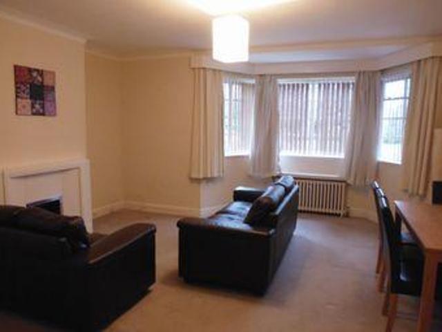 2 Bedrooms Flat for rent in Viceroy Close, Bristol Road, Edgbaston, Birmingham B5