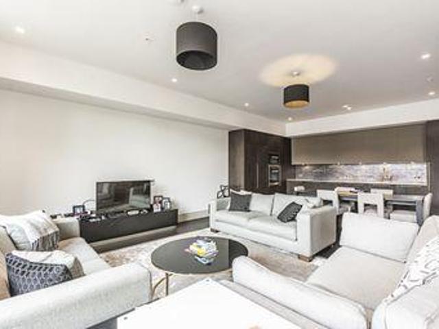 2 Bedrooms Flat for rent in Victoria Street, London SW1H