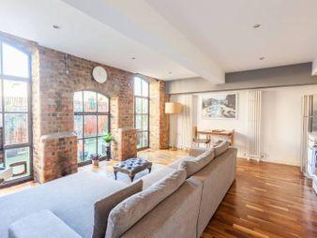 2 Bedrooms Flat for rent in Victoria Park, Victoria Park E3