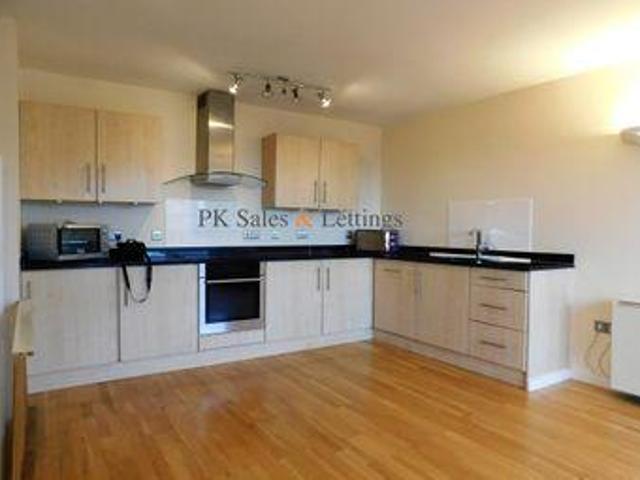 2 Bedrooms Flat for rent in Vista Building, Woolwich SE18