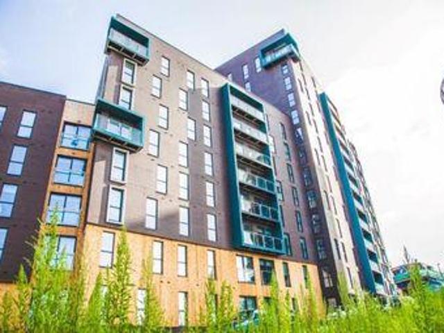 2 Bedrooms Flat for rent in X1 Aire, Cross Green Lane, Leeds LS9