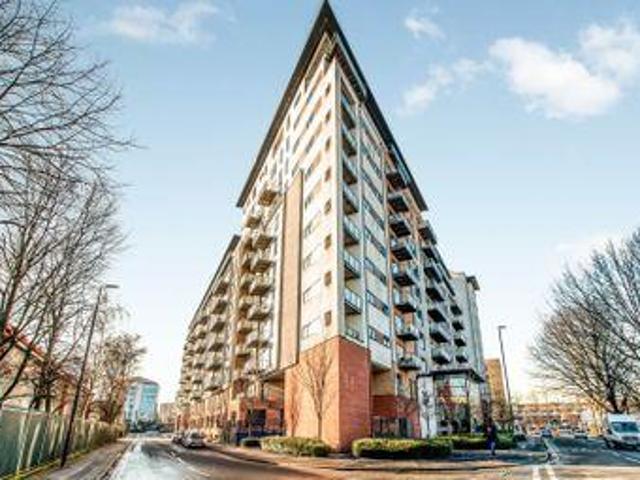 2 Bedrooms Flat for rent in Xq7, Taylorson Street South, Manchester M5