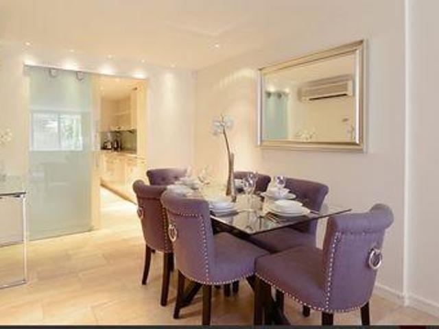 2 Bedrooms Flat for rent in Young Street, Kensin W8
