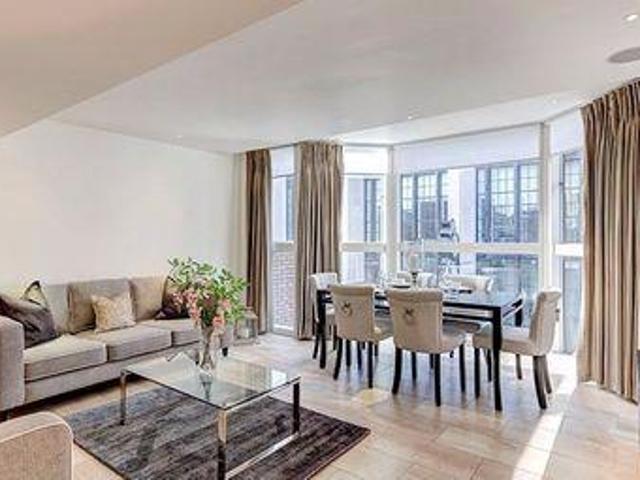 2 Bedrooms Flat for rent in Young Street, London W8