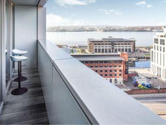 2 Bedrooms Flat for sale in 3 Rumford Place, Liverpool L3