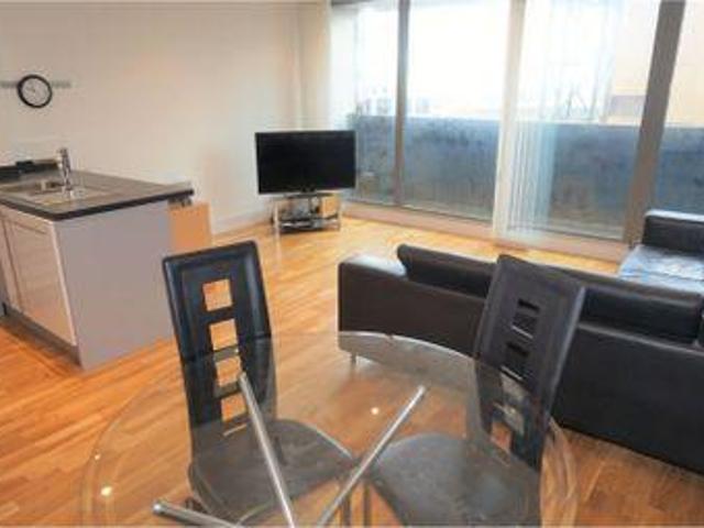 2 Bedrooms Flat for sale in 3 Rumford Place, Liverpool L3