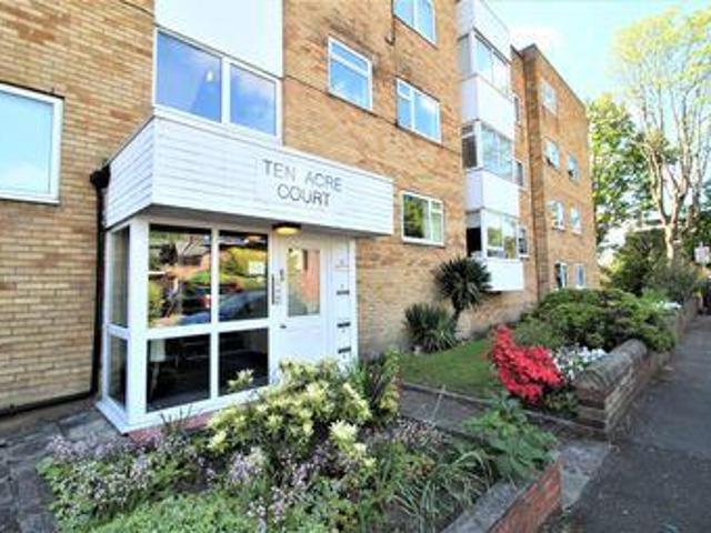 2 Bedrooms Flat for sale in 10 Acre Court, Ringley Road, Whitefield M45
