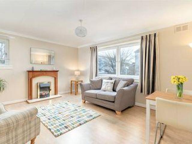 2 Bedrooms Flat for sale in 10D Silverknowes Neuk, Silverknowes EH4
