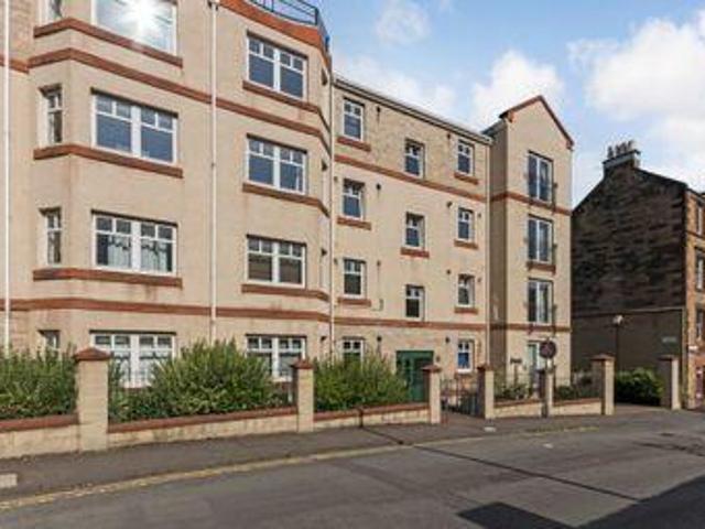 2 Bedrooms Flat for sale in 1/1 Sinclair Close, Edinburgh EH11