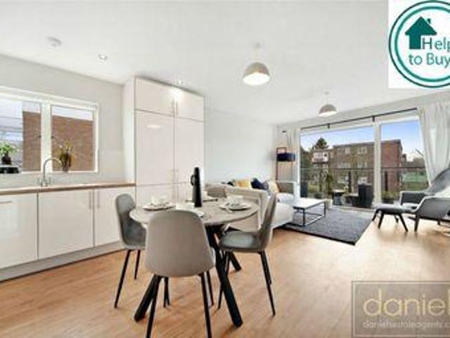 2 Bedrooms Flat for sale in 12 Harrowdene Road, Wembley, Greater London HA0