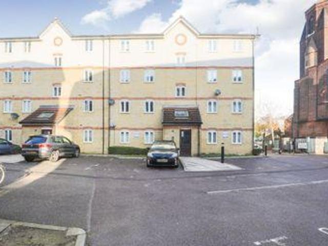 2 Bedrooms Flat for sale in 136 St. Pauls Way, London E3